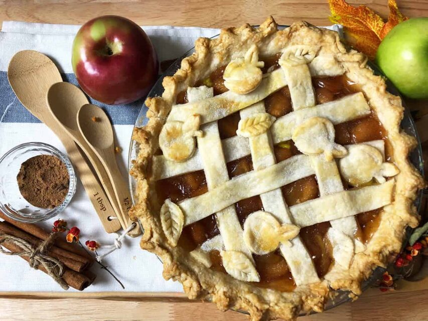 Easy Apple Pie Recipe ~ Mom's Homemade Apple Pie Is A Classic [Video]