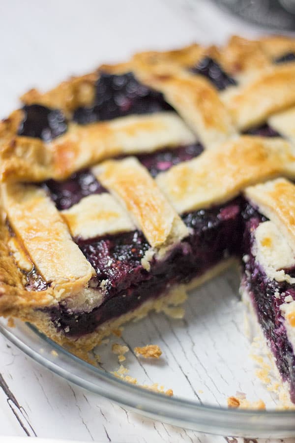 How to Make the Best Razzleberry Pie {step by step Video!}